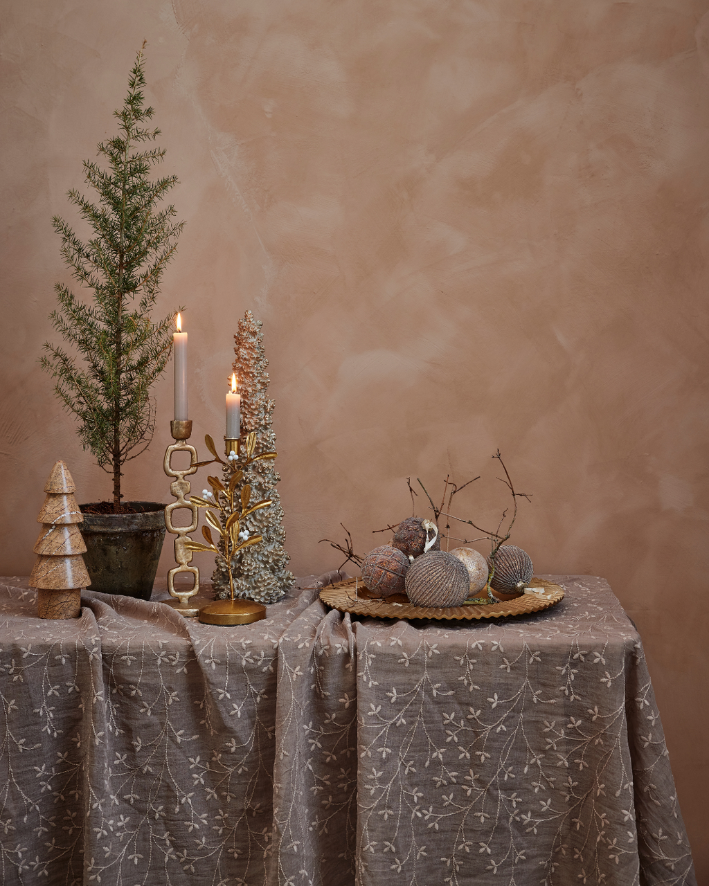 Lene Bjerre Dukar & Jultextilier - Elegant Borddekoration – Lene Bjerre ...